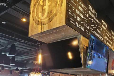 Custom Graphic Signs by Dave's Signs: Get Your Quote Today!